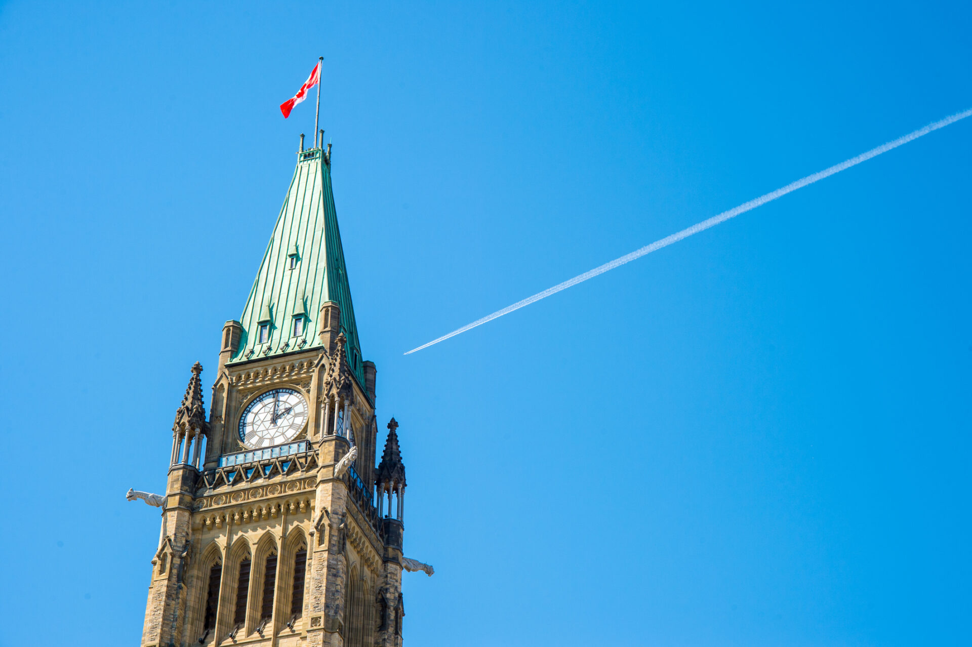 Plateforme électorale 2025 | 8 priorités pour le Québec | FCCQ